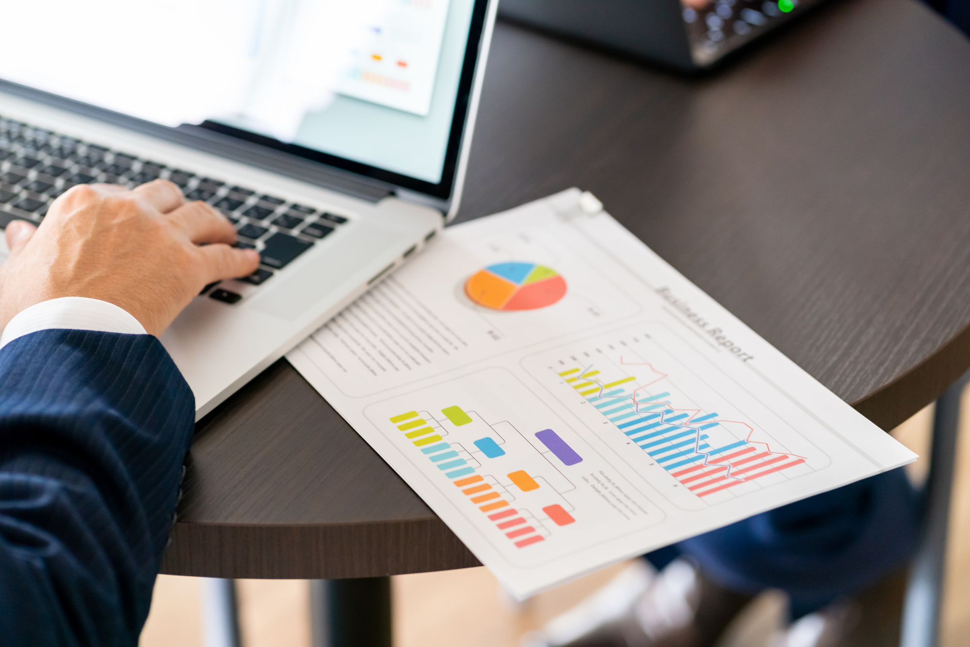 STEP5┃実効性のある報告とコミュニケーションを知り、SDGsの取り組みを広く知らせる。 | サステナブルグッズ制作「SUSPRO」公式サイト